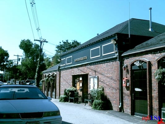 Strange Brew Tavern - American (Traditional) - Manchester, NH