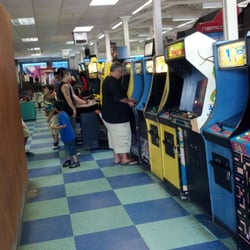 Playland Arcade - 31 Reviews - Arcades - Santa Monica - Santa Monica ...